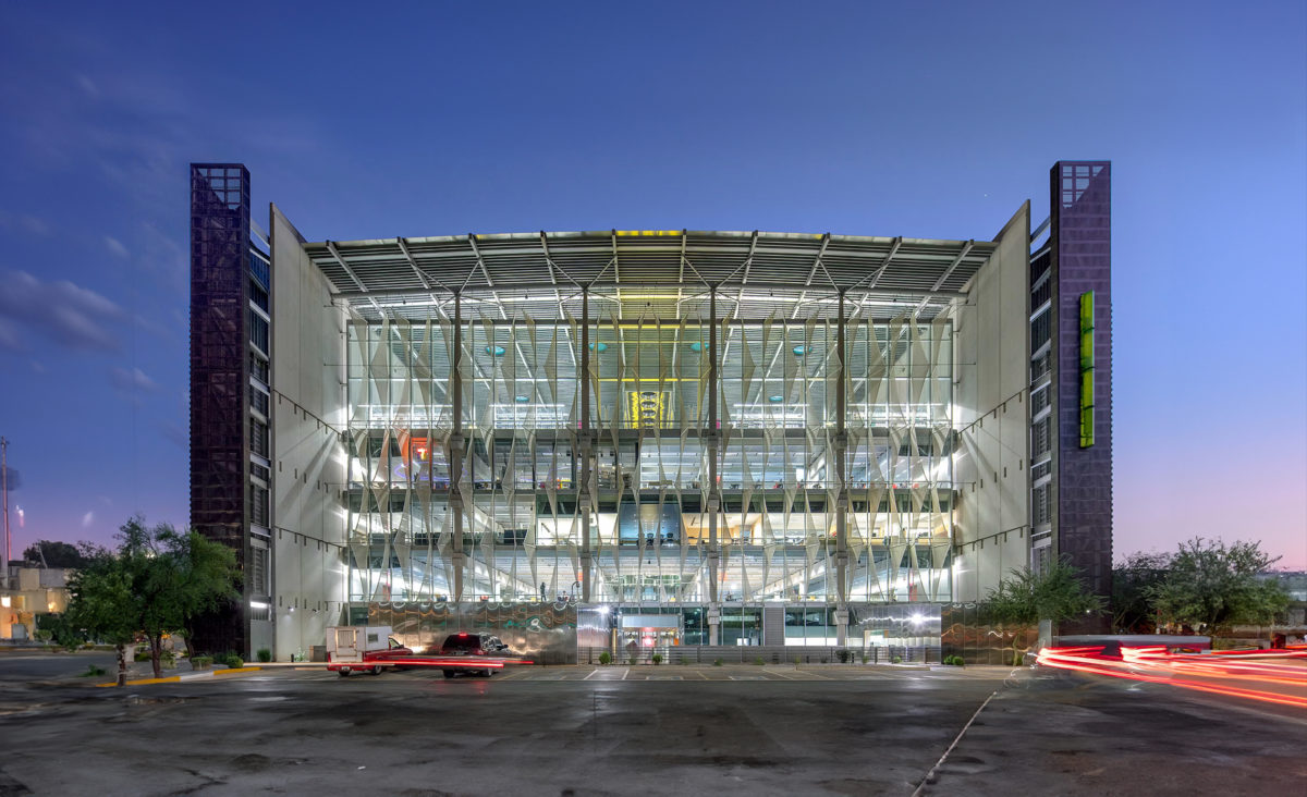 Burton Barr Zentralbibliothek - Daten, Fotos und Pläne - WikiArchitektur.