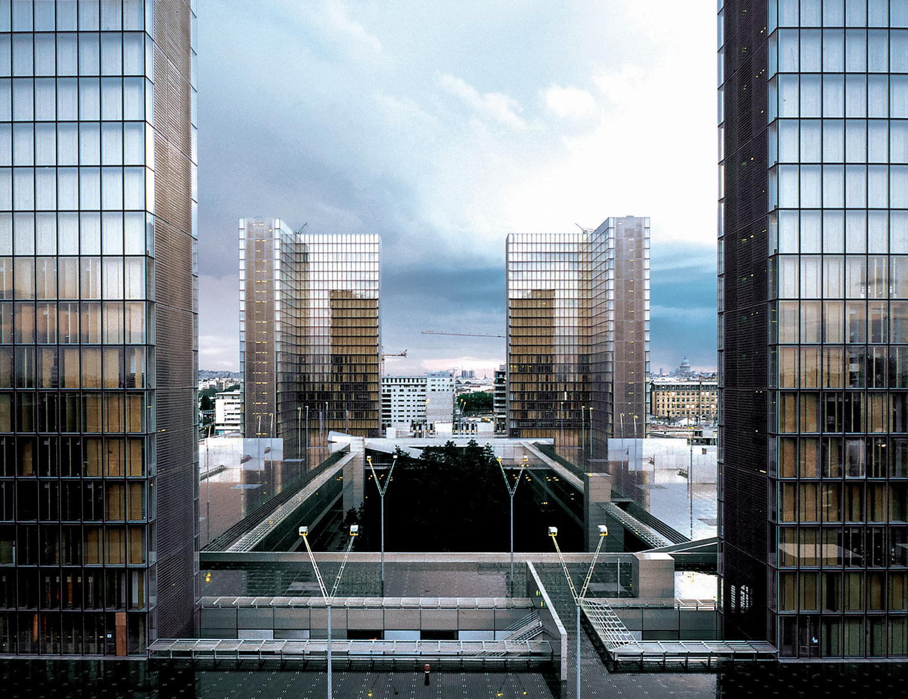 France-National-Library-Dominique-Perrault - WikiArquitectura